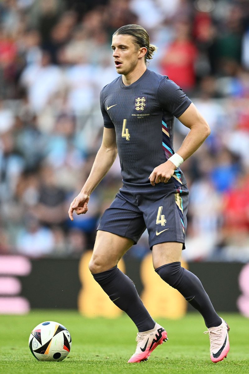 Gallagher today.. - 6/7 duels won - 4 tackles - 1 interception - 1 ...