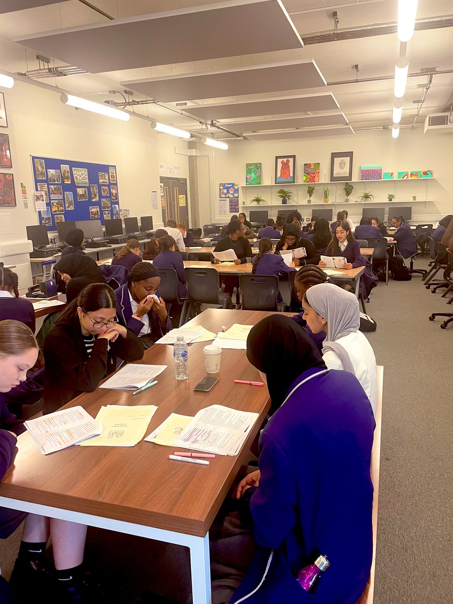 Harris Girls' Academy Bromley - Harris Girls' Academy Bromley