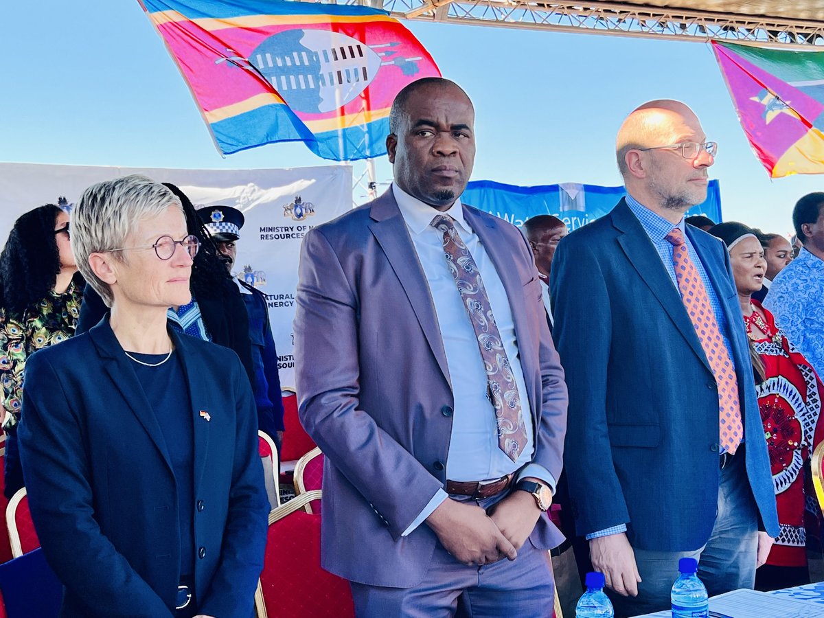 Lona Cross's Instagram, Twitter & Facebook on IDCrawl