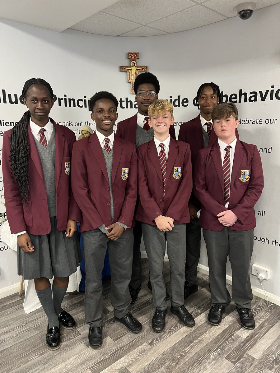 Welcome to St Thomas More Catholic Comprehensive School