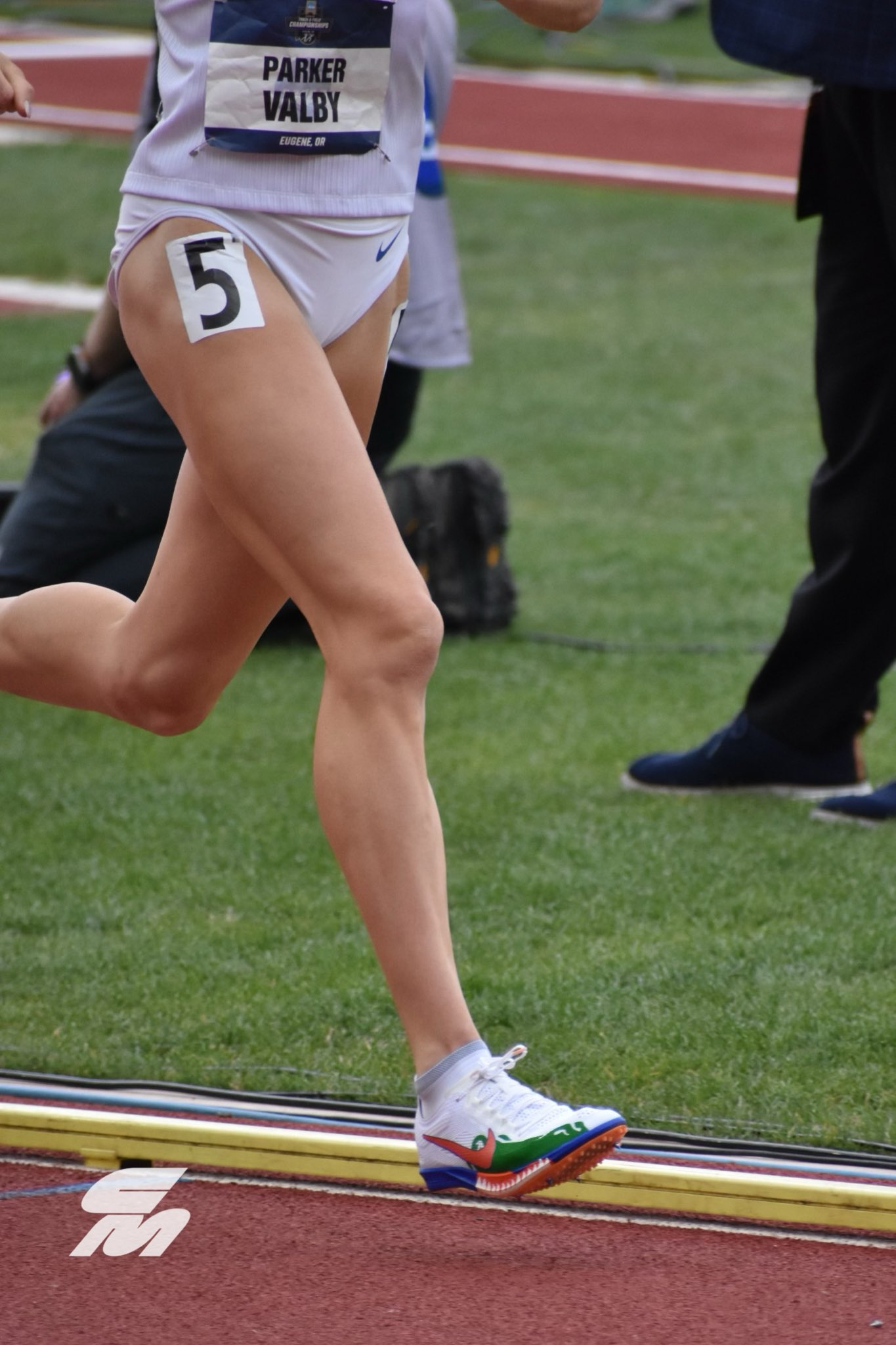 Any guesses on what spikes Parky Valby is wearing I know they are nikes - LetsRun.com