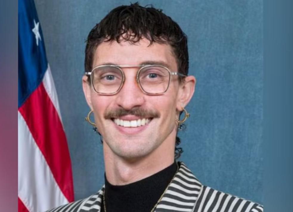 Matthew Feinberg's Instagram, Twitter & Facebook on IDCrawl