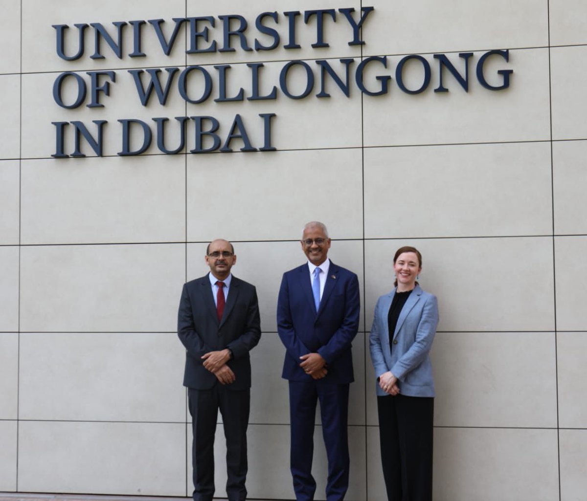 Uowd Logo