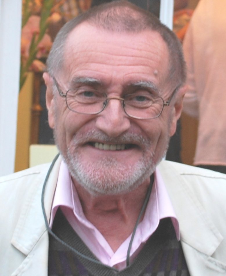 David Hatton's Instagram, Twitter & Facebook on IDCrawl