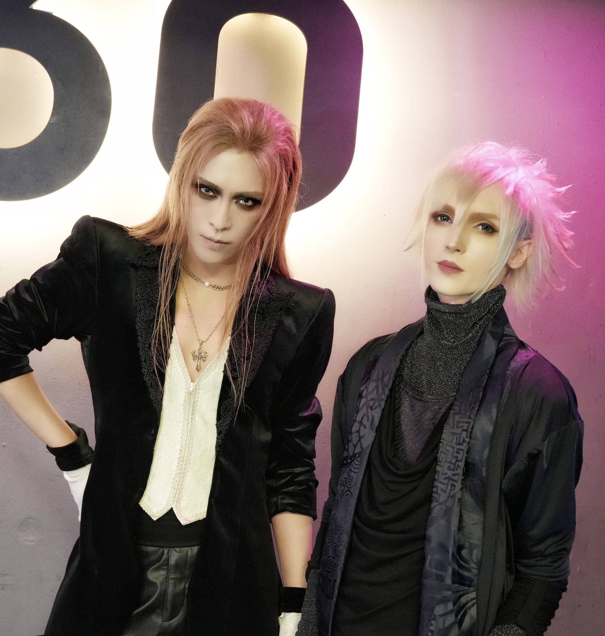 Yohio Wallpaper