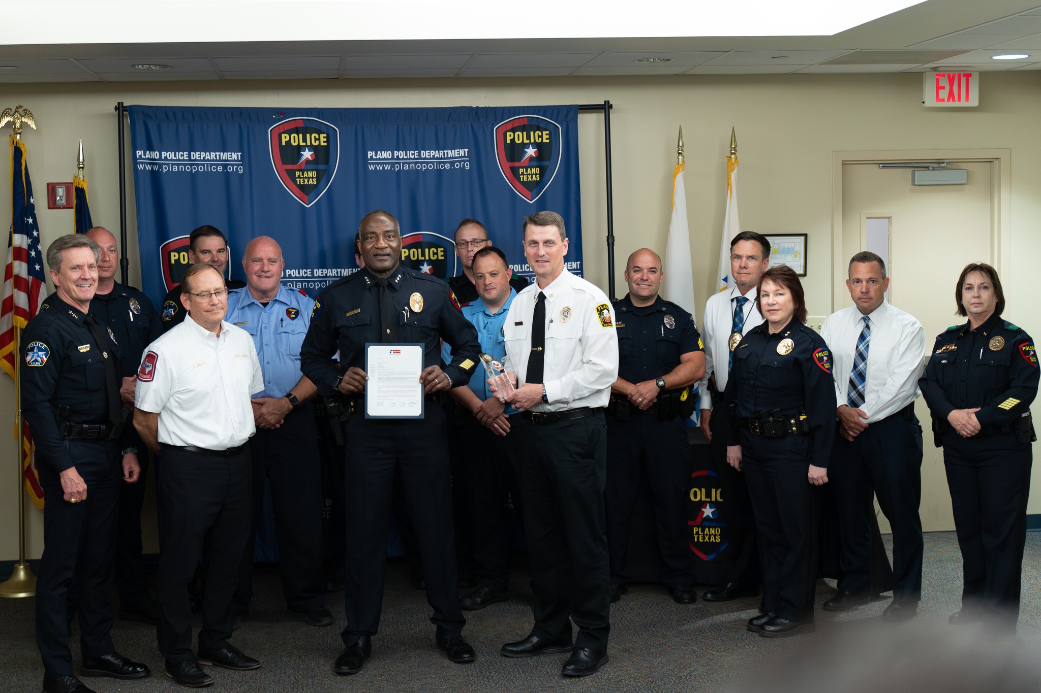 Plano Texas Police Department Texas Citizen Helps Police Stop 3