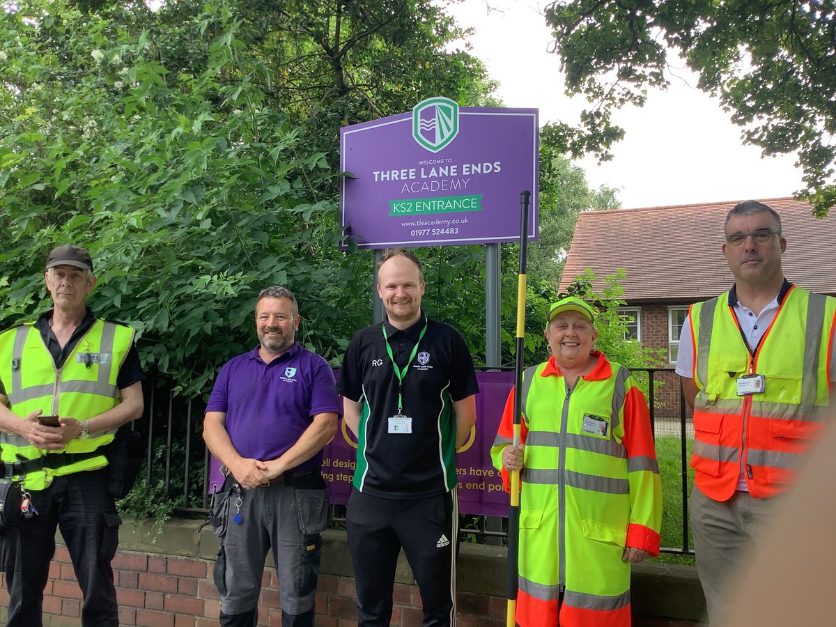 Three Lane Ends Academy