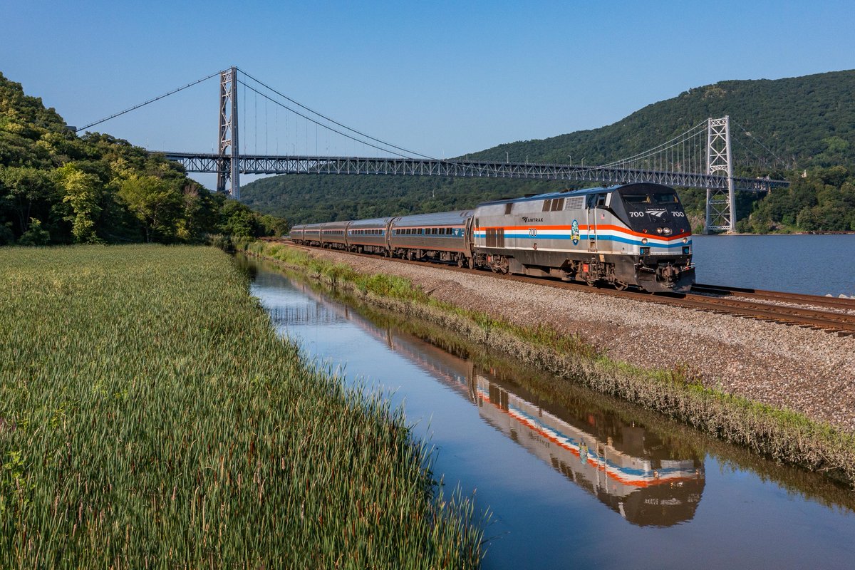 Tim Doud Art at Amtrak exhibit in Union Station - Amtrak Media