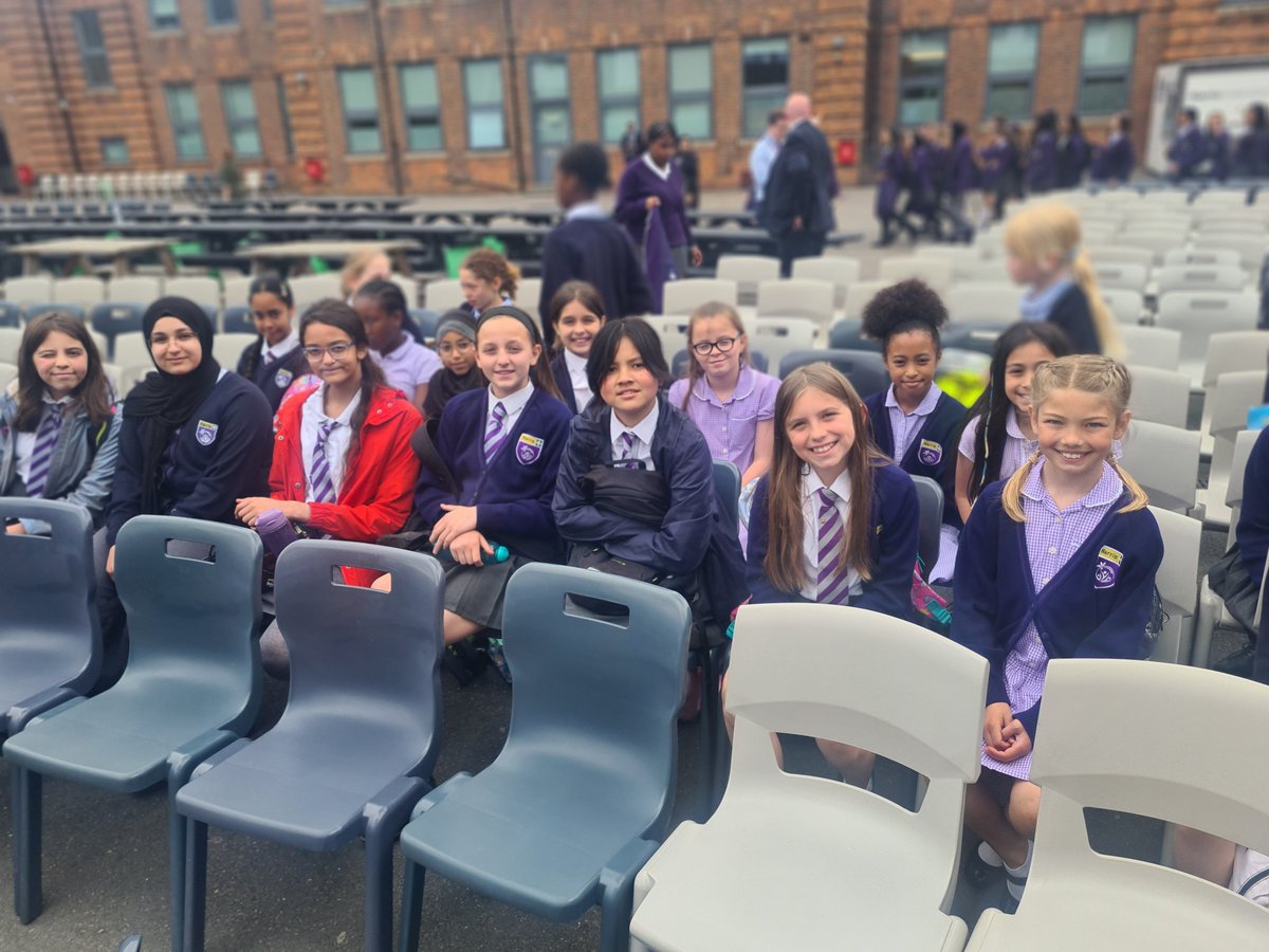 Uniform - Harris Girls' Academy Bromley