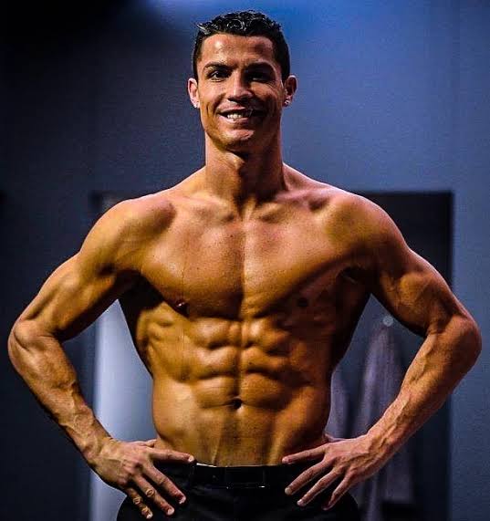 Get ready to sweat like CR7! 🏋️‍♂️🔥 Cristiano Ronaldo's intense workout ...