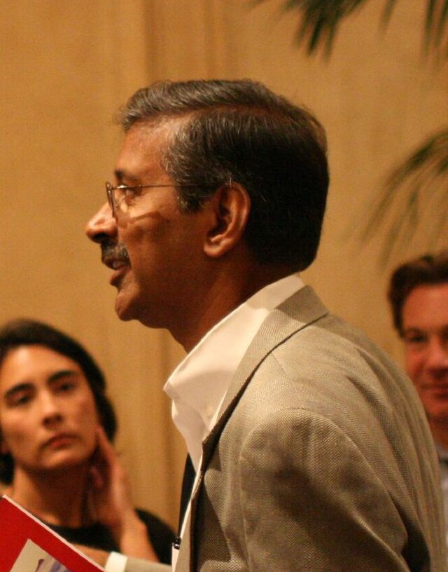 This Indian American billionaire is the reason why Google exists🤯 https ...