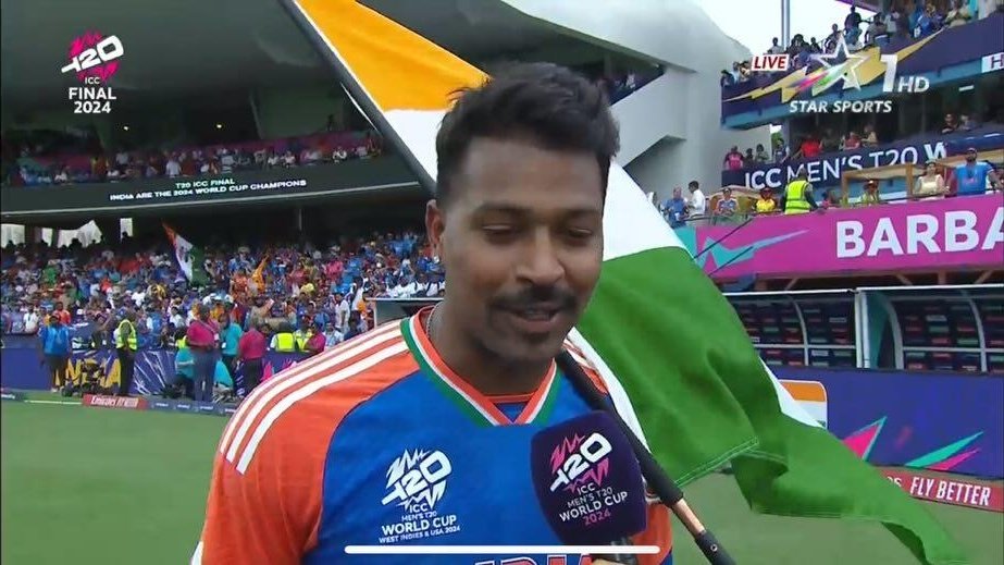 HARDIK PANDYA WITH THE INDIAN FLAG. 🇮🇳 - Thread from Mufaddal Vohra ...