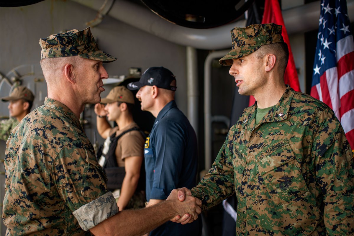 Home [www.c7f.navy.mil]