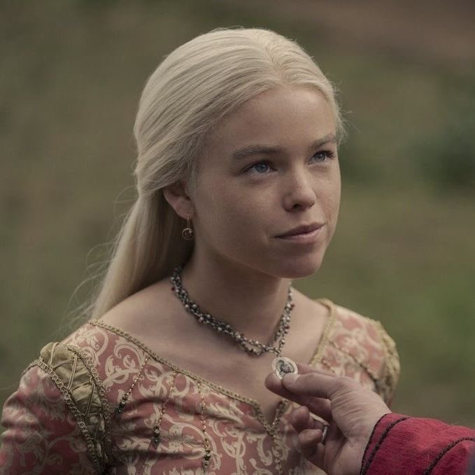 Emma Shine's Instagram, Twitter & Facebook on IDCrawl