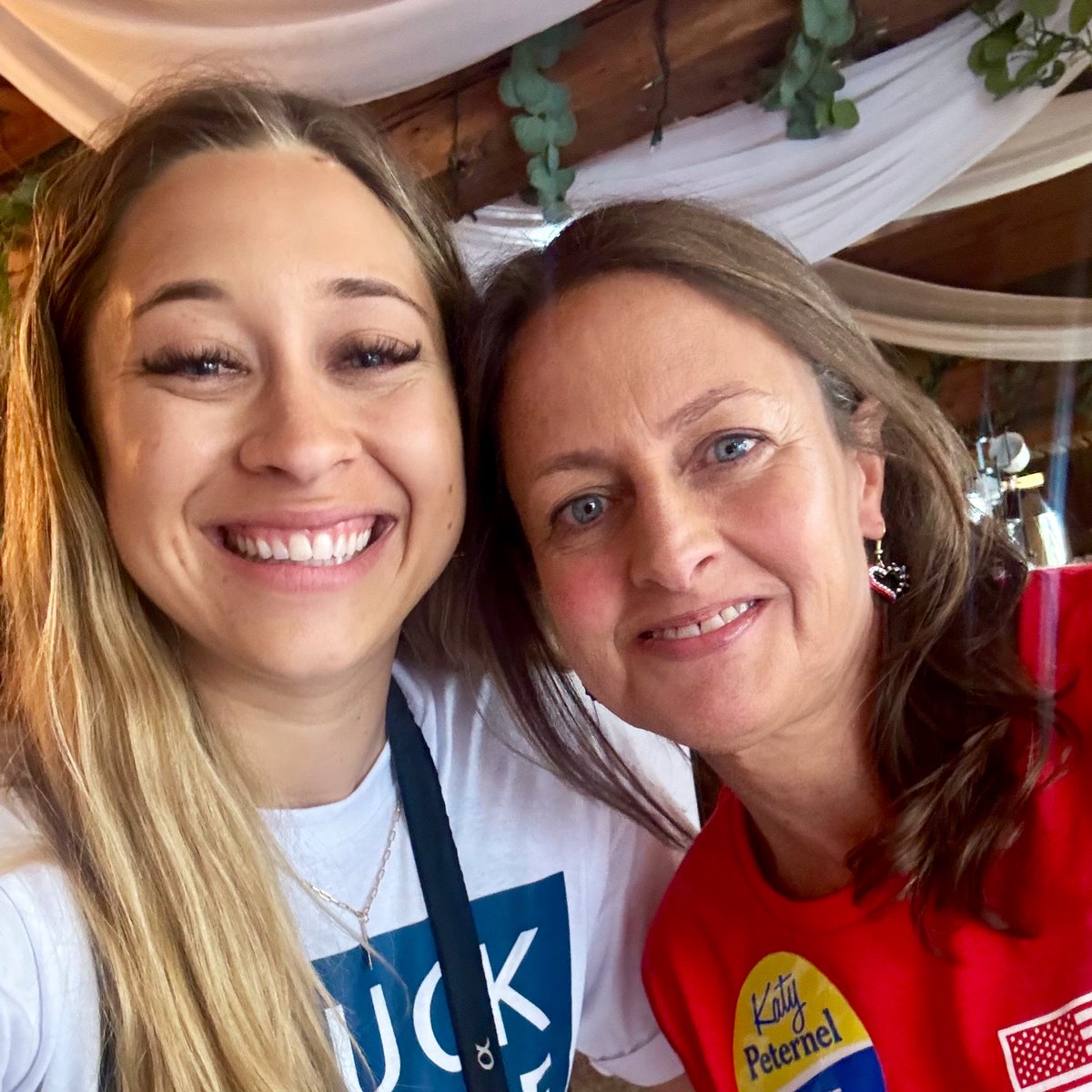 Jessica Sternberg's Instagram, Twitter & Facebook on IDCrawl