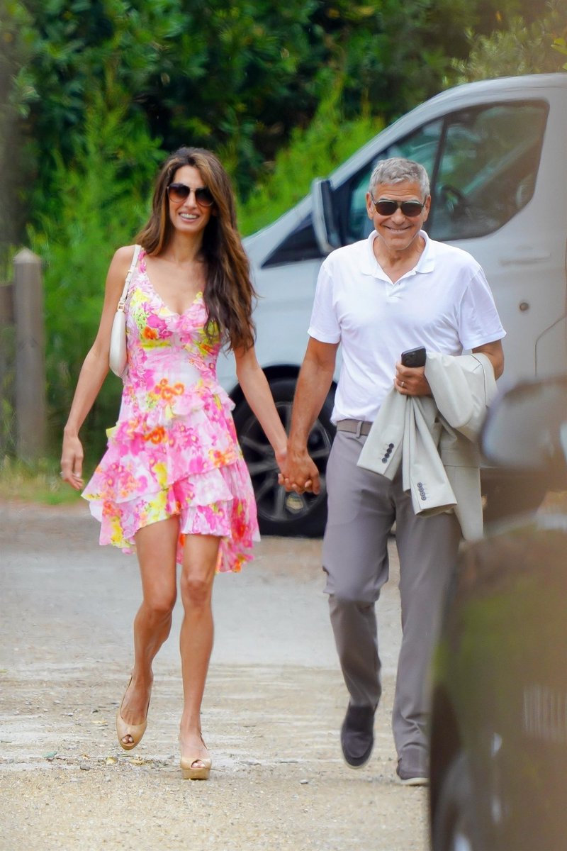 Fans slam Amal Clooney for ‘tacky’ and ‘cheap’ summer minis. – Vibes Corner