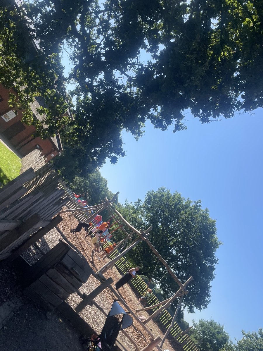 Southfields Primary School