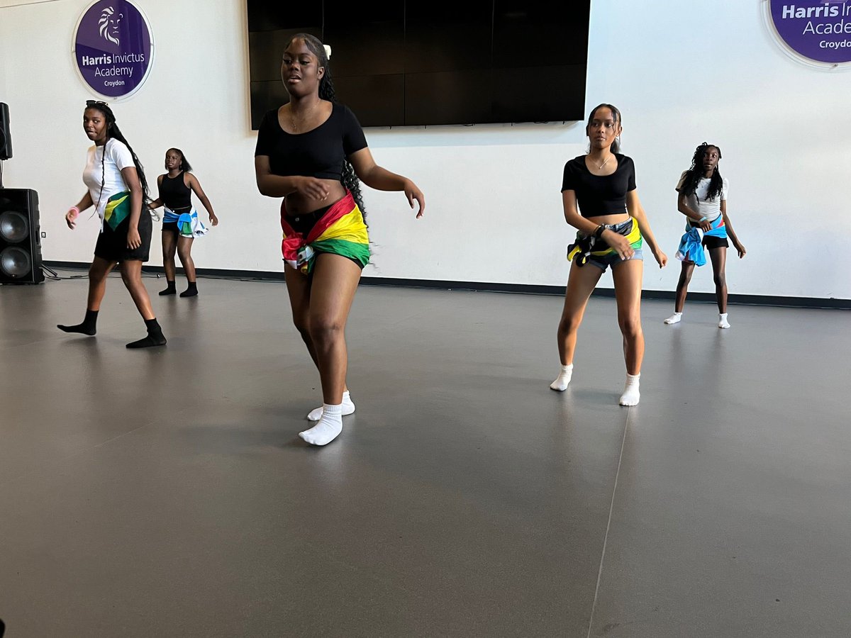 Welcome From the Head of Academy - Harris Invictus Academy Croydon