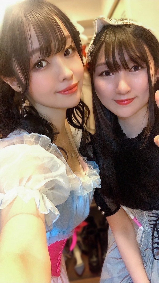 パンフレットを作る時に、白黒で顔のアップだけにするには勿体無いくらいめちゃくちゃ綺麗な良いお写真をくださったえなちゃん♡♡みんなに見せたいーー ...