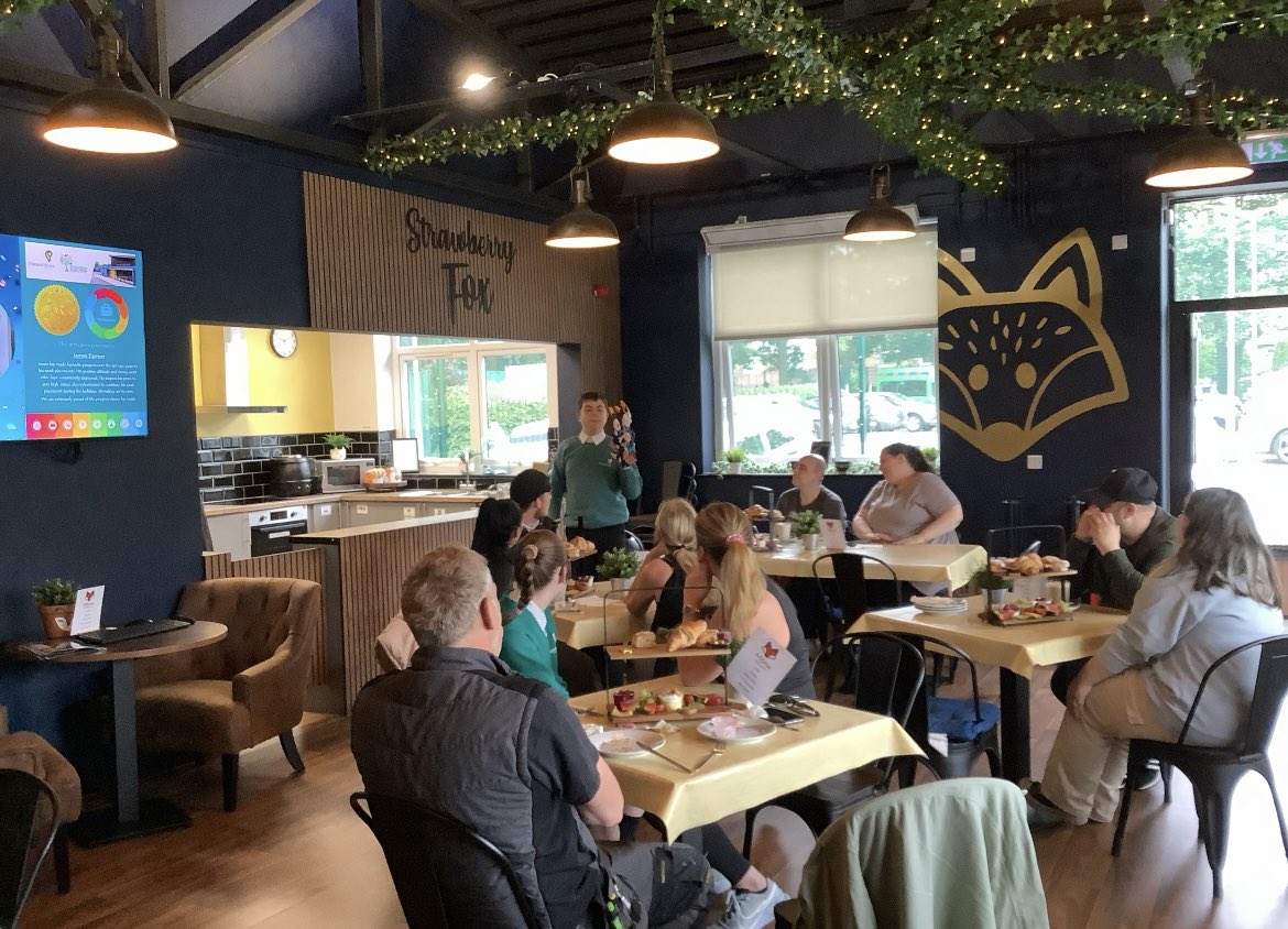 Welcome to Pear Tree High School