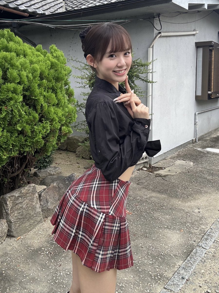 【画像】令和の女子小学生、写ルンですを使ってた [808139444]