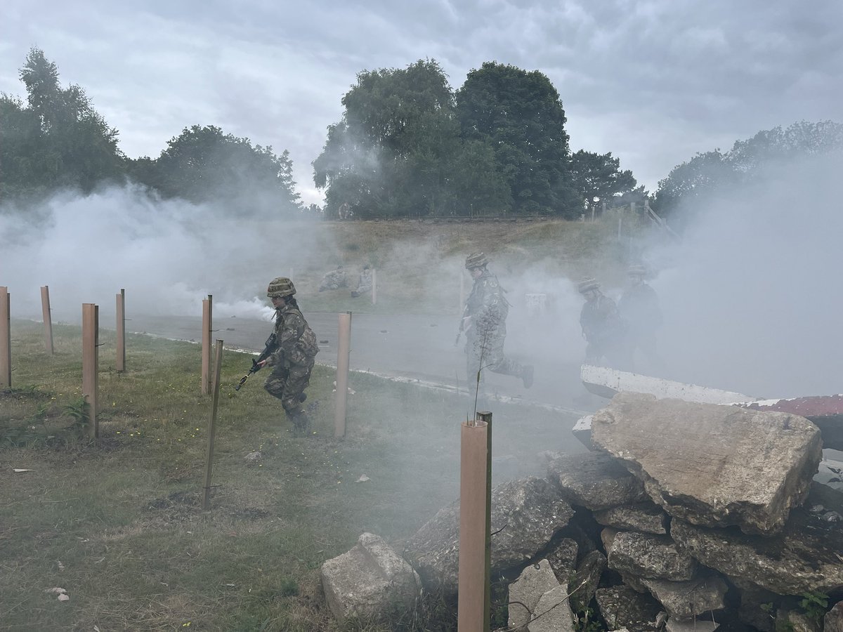 Sixth Form - Harris Academy Wimbledon