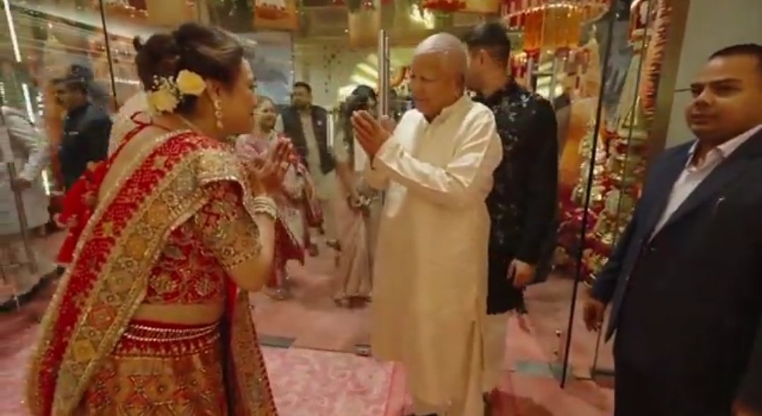Ameet Shah Wedding Couple Who Went Viral For Desi Wedding Are