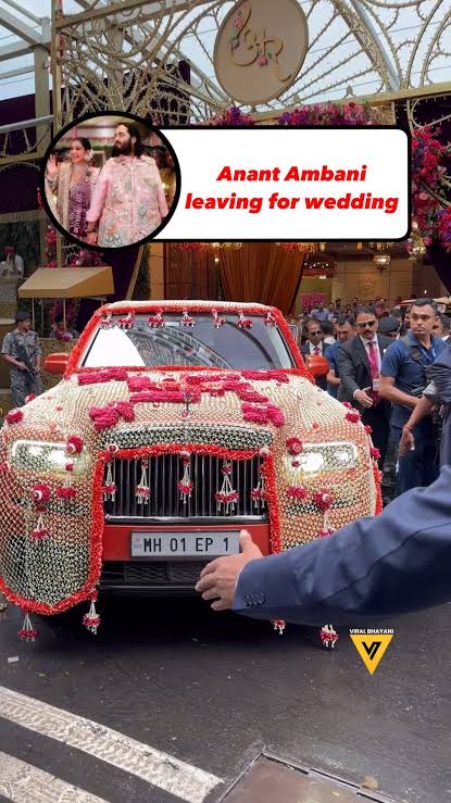 Anant Ambani wore a kurta made with real gold thread. In UP, school ...