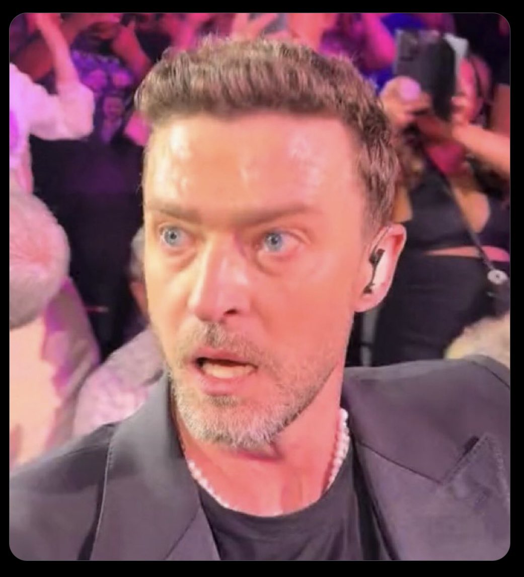 Jason Mikell's Instagram, Twitter & Facebook on IDCrawl