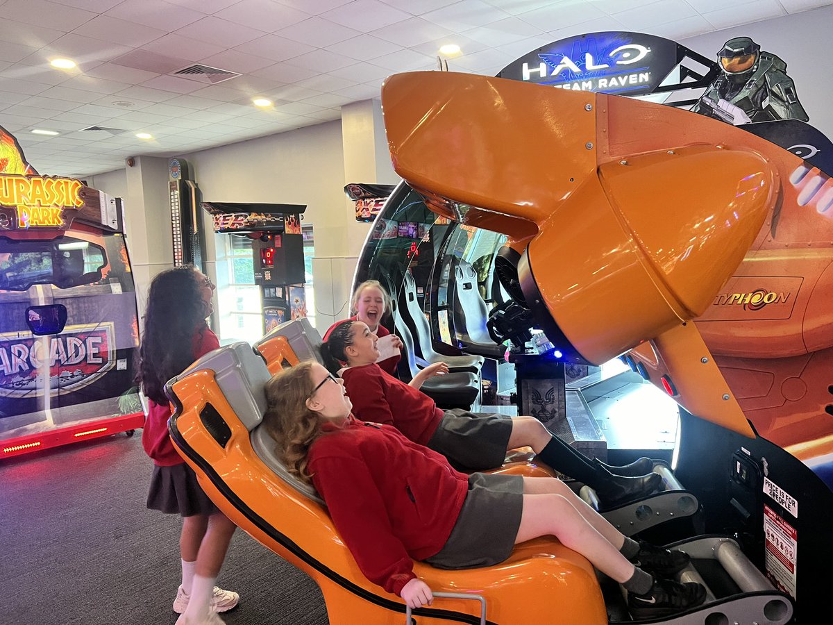 Stivichall Primary School - Home