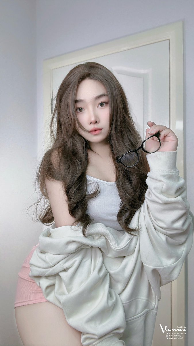 nus.venus_cos(@venus_cos31) さんの裏垢画像・動画 – 裏垢女子ランキングナビ