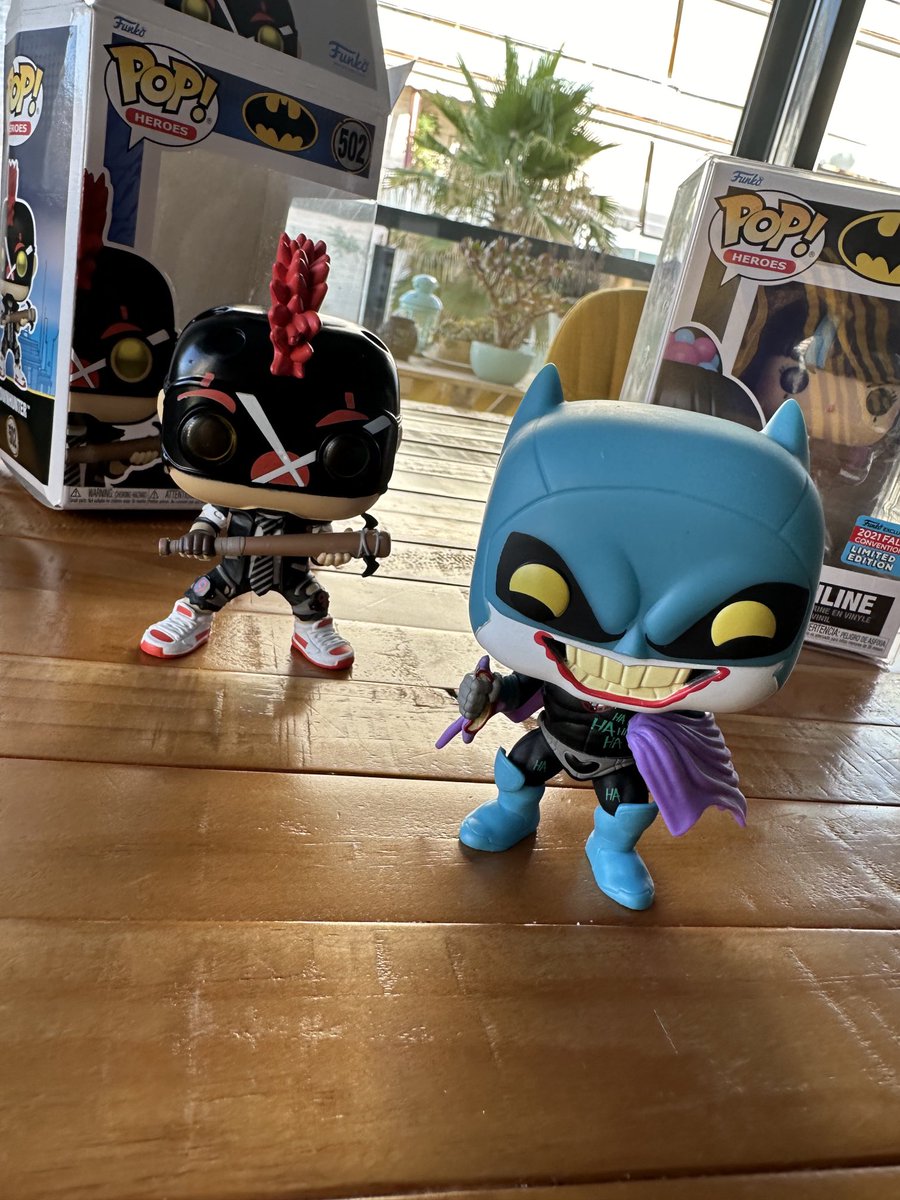 「Yay!! more ⁦⁩ figures based on my design」|Jorge Jiménezのイラスト