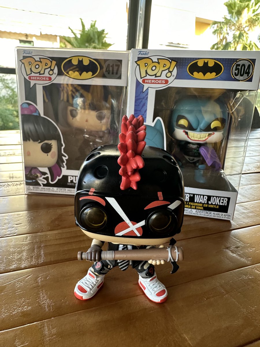 「Yay!! more ⁦⁩ figures based on my design」|Jorge Jiménezのイラスト