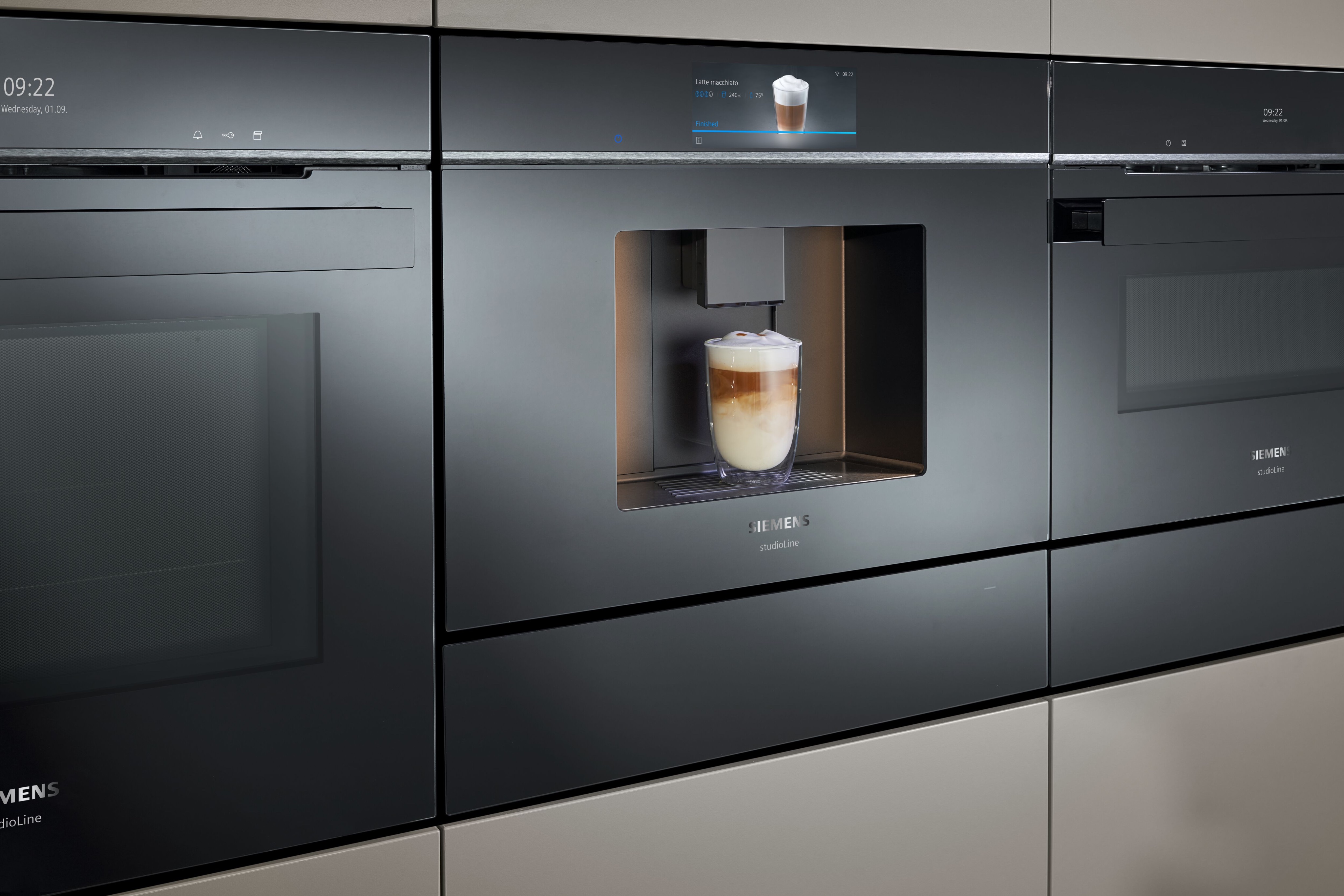 Kitchen Design House X Calling all coffee lovers Discover the Siemens iQ700 Built in fully automatic coffee machine featuring TFT Touchdisplay Pro tap water connection. Explore the huge variety of int...
