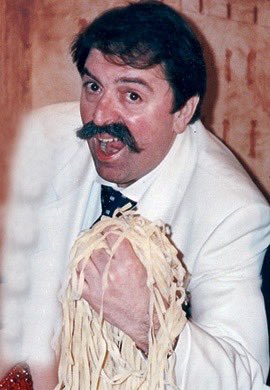 The legendary Alfredo Emperor of Fettuccine From Rome to world conquest ...