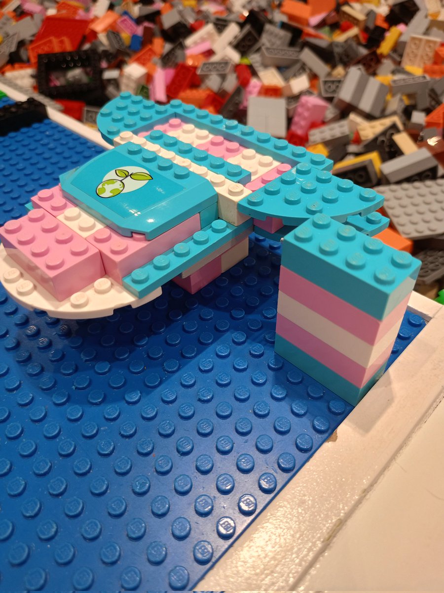 LEGO https://t.co/KYuAkMxDVO