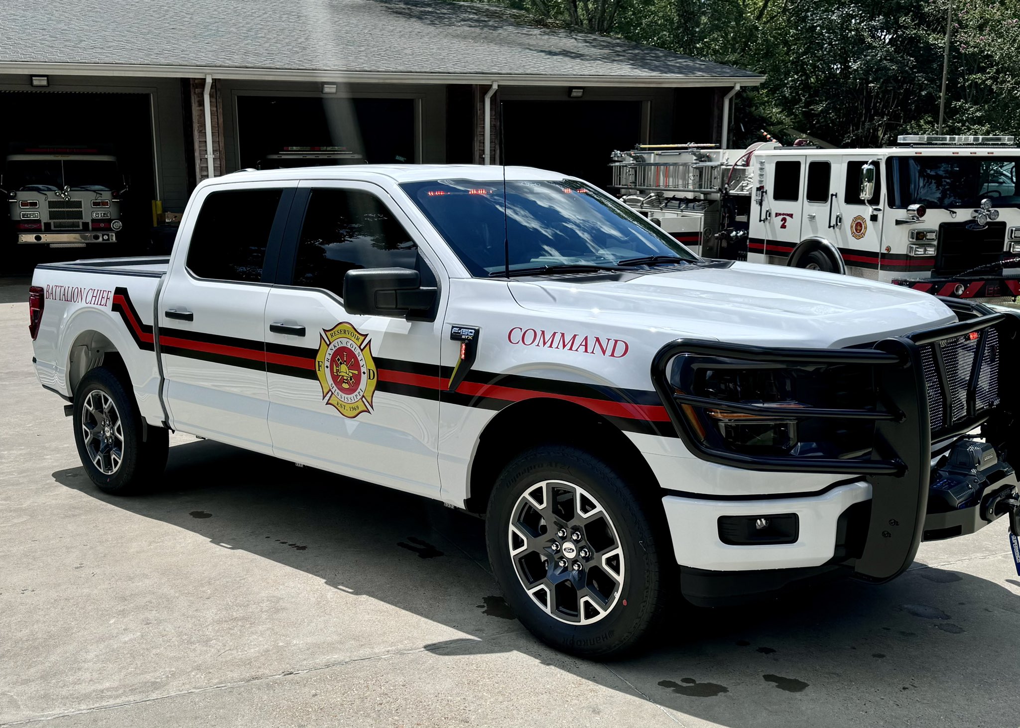 Fire Chief Vehicles The Houston Fire Department Debuts New
