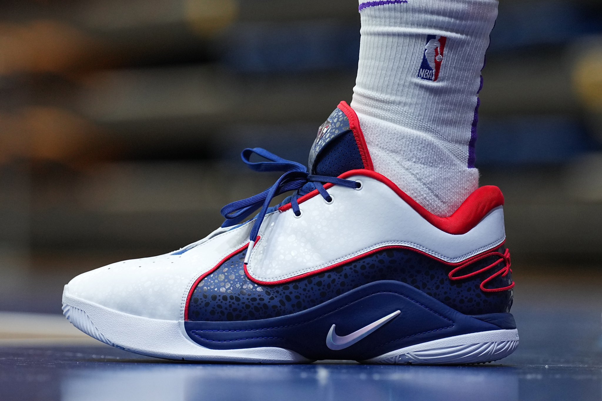 Lebron James Sko Til Gutter Liverpool FC X Nike LeBron NXXT Gen AMPD