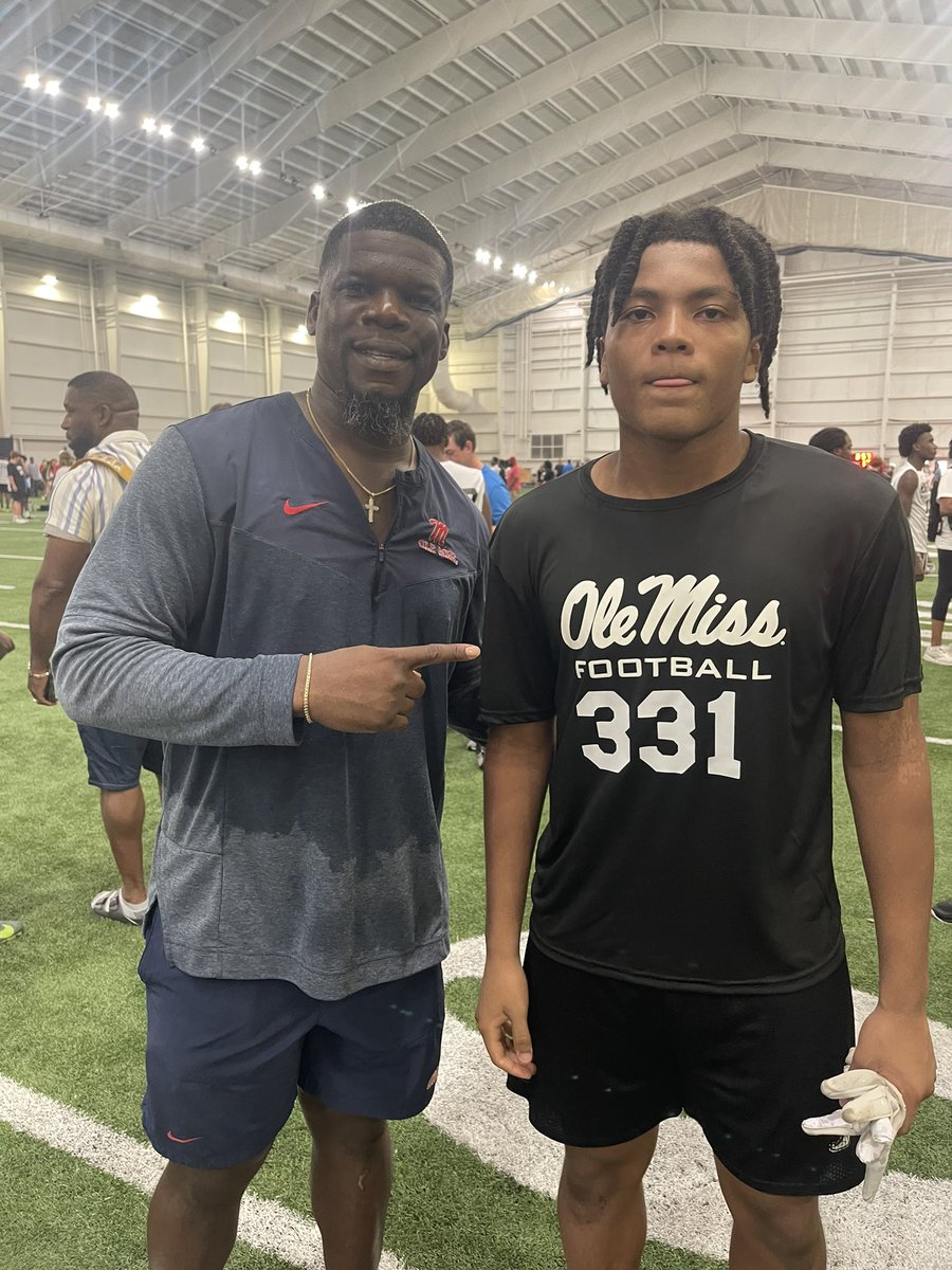 Had a great day at @OleMissFB with @KevinSmithRB & @Enrique__Davis ...