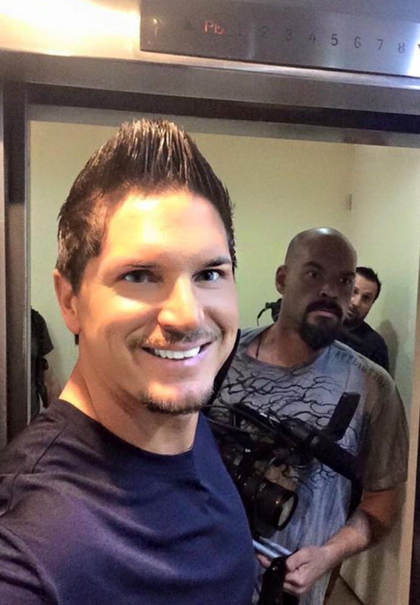 Zak Bagans Behang 2024