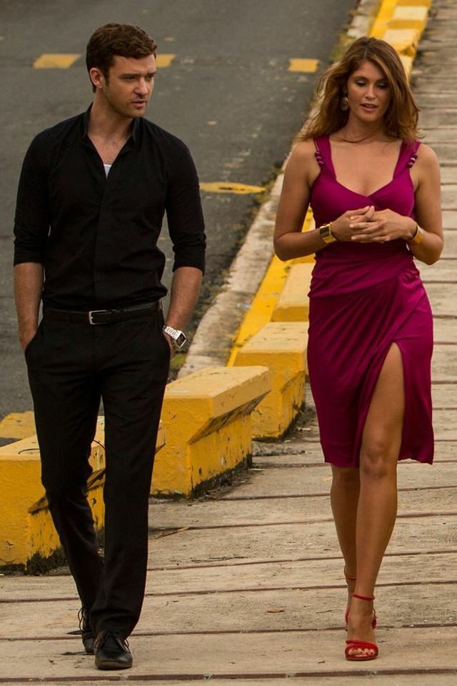 This thread will teach you how to start a conversation with beautiful ...