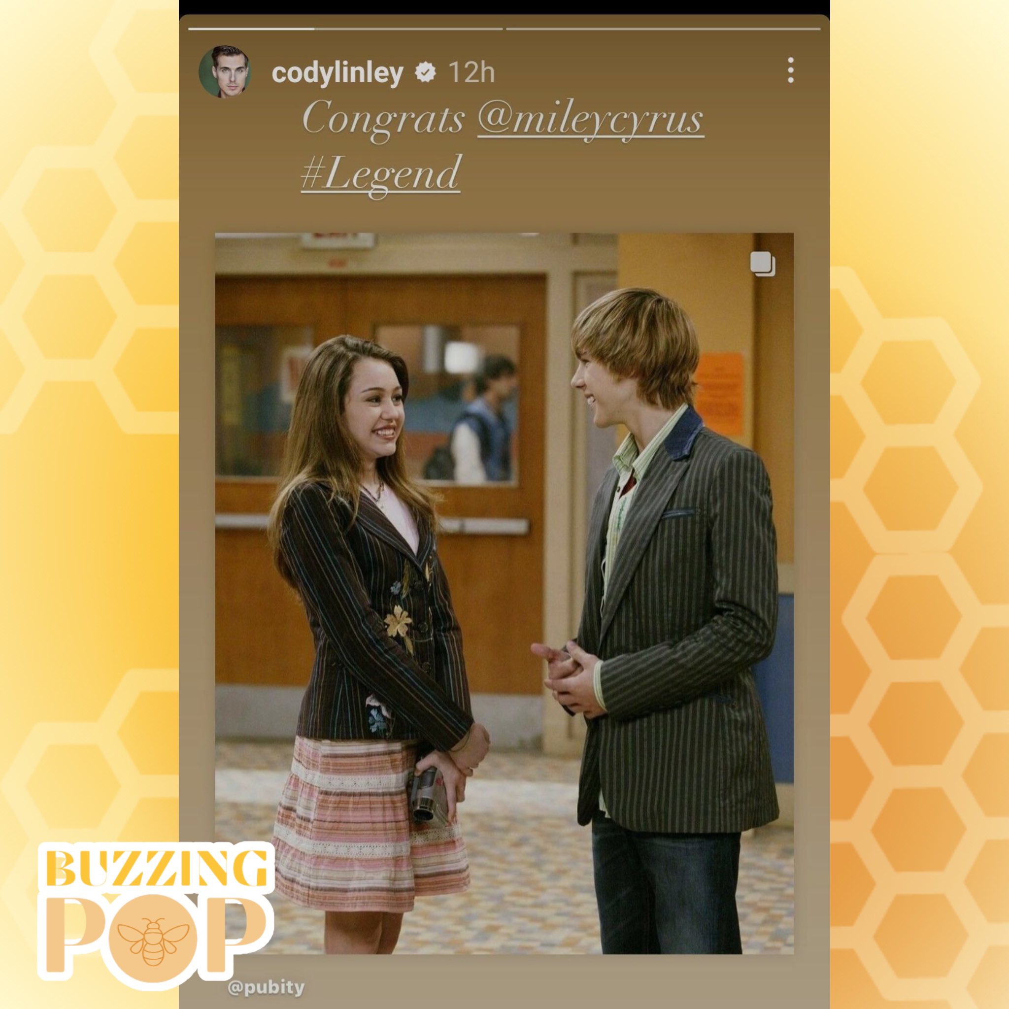 Cody Linley E Miley Cyrus Si Frequentano