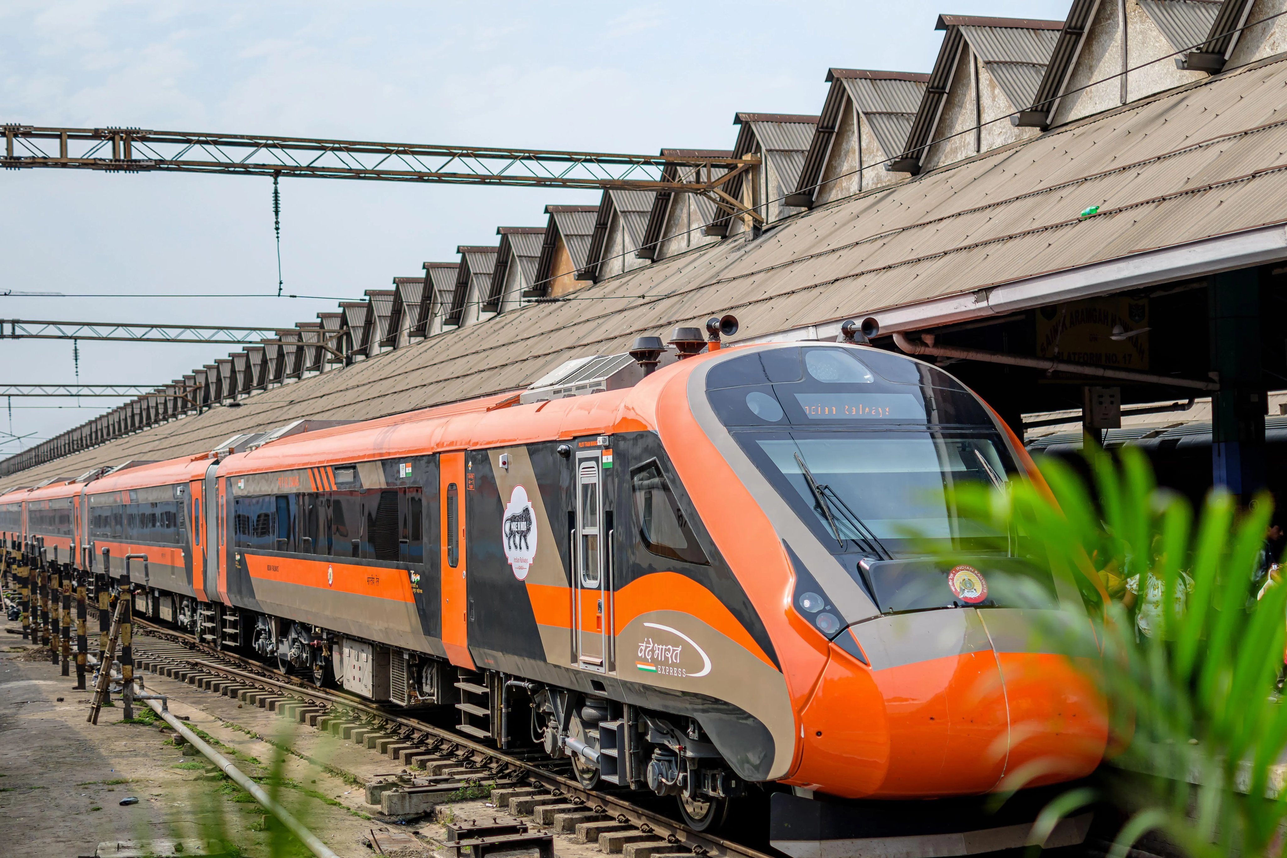 First 20-coach Vande Bharat Express train begins trial run on Ahmedabad-Mumbai route at 130 kmph ...