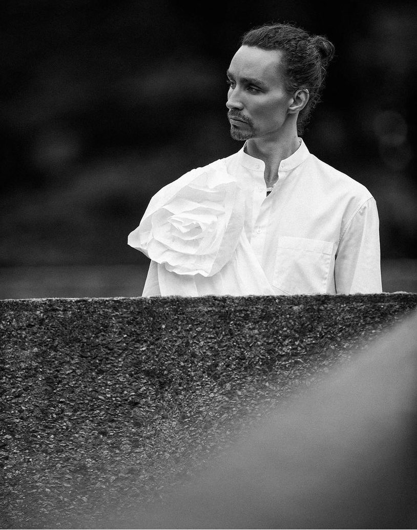 Robert Sheehan Photo Shoot The Sheehab On X: "One Of The Most Popular