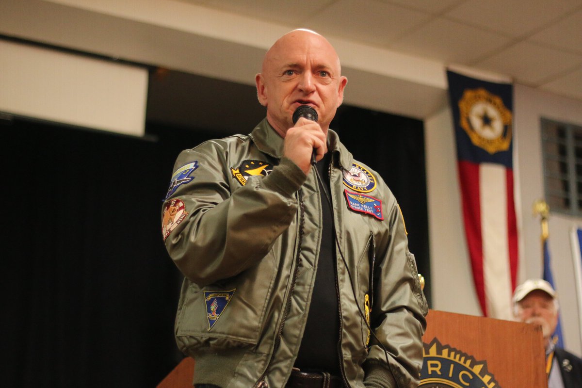 The Politics of Casualwear: How Tim Walz’s Style Sets Him Apart in the ...