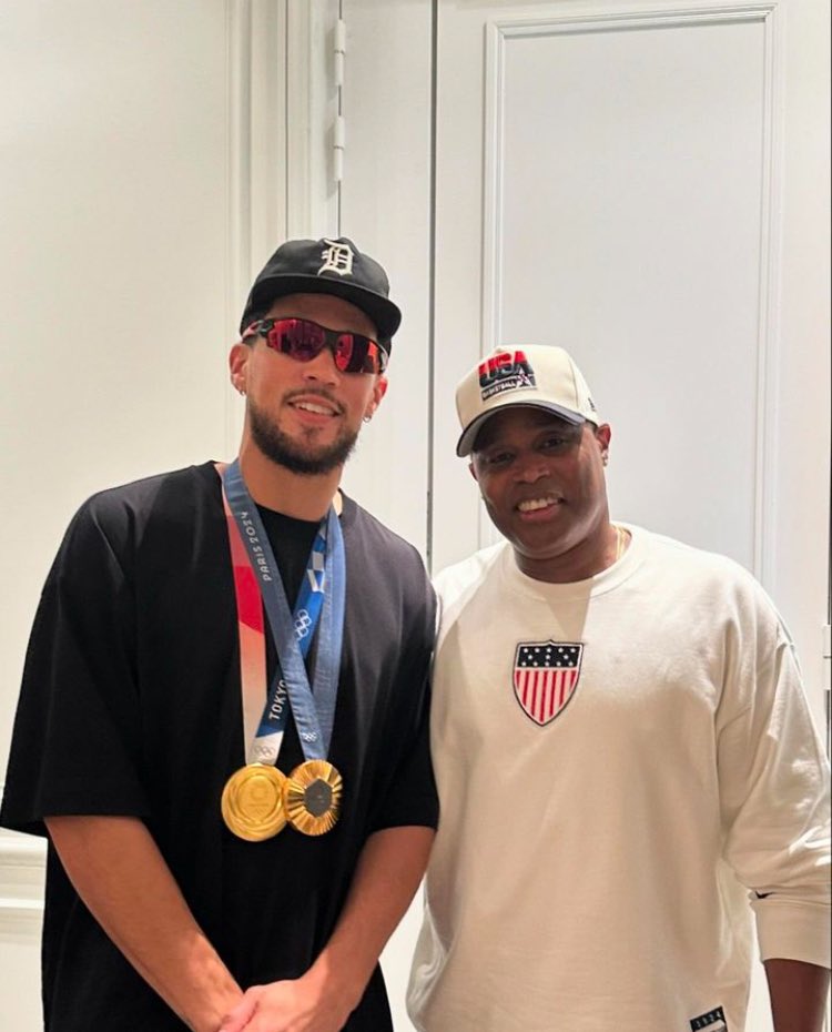 Devin Booker Parents Phoenix Suns Star Devin Booker Gets 'Be