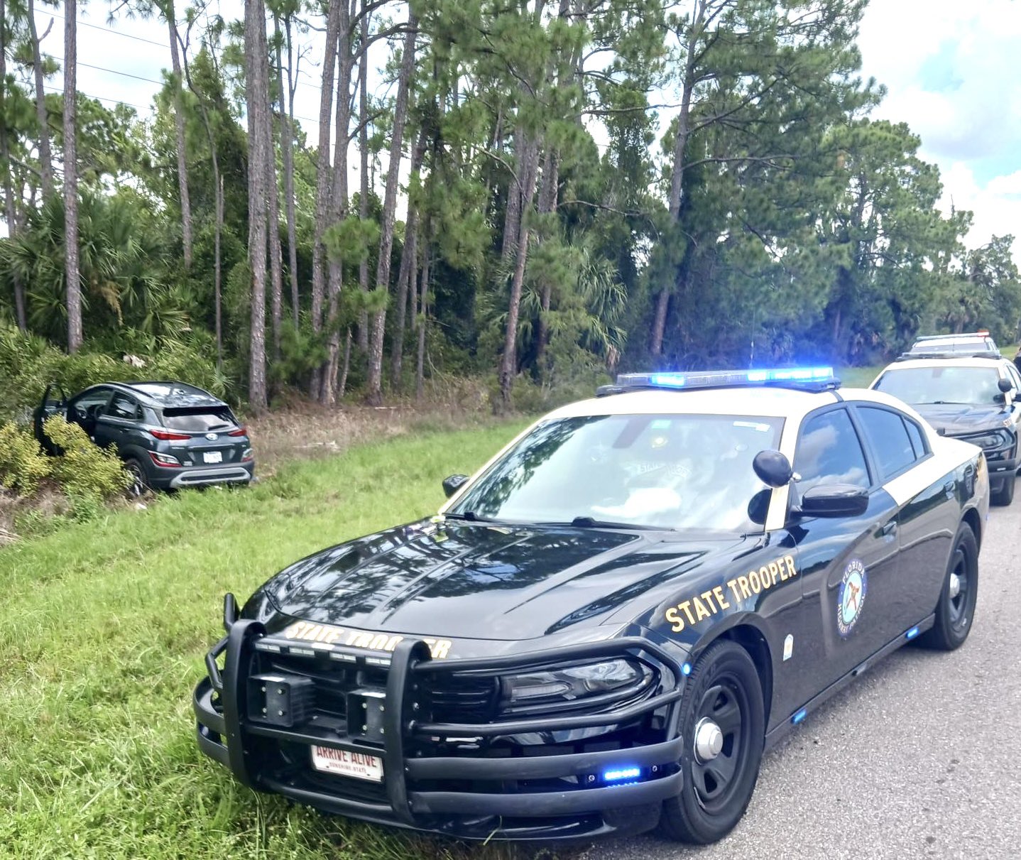 Sarasota Florida Police Car FHP: Pedestrian Hit, Killed Trying To