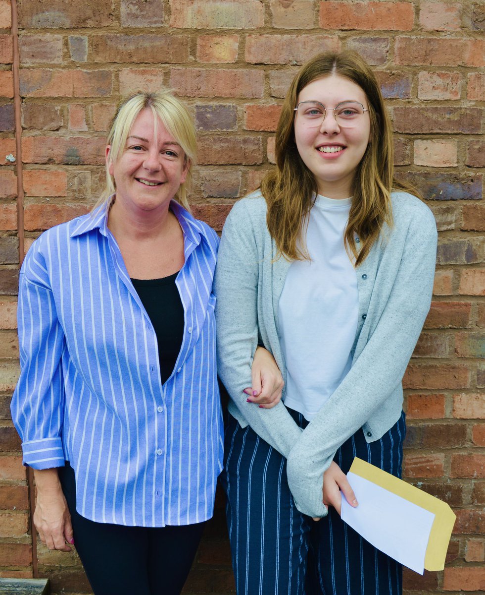 Welcome to The de Ferrers Academy