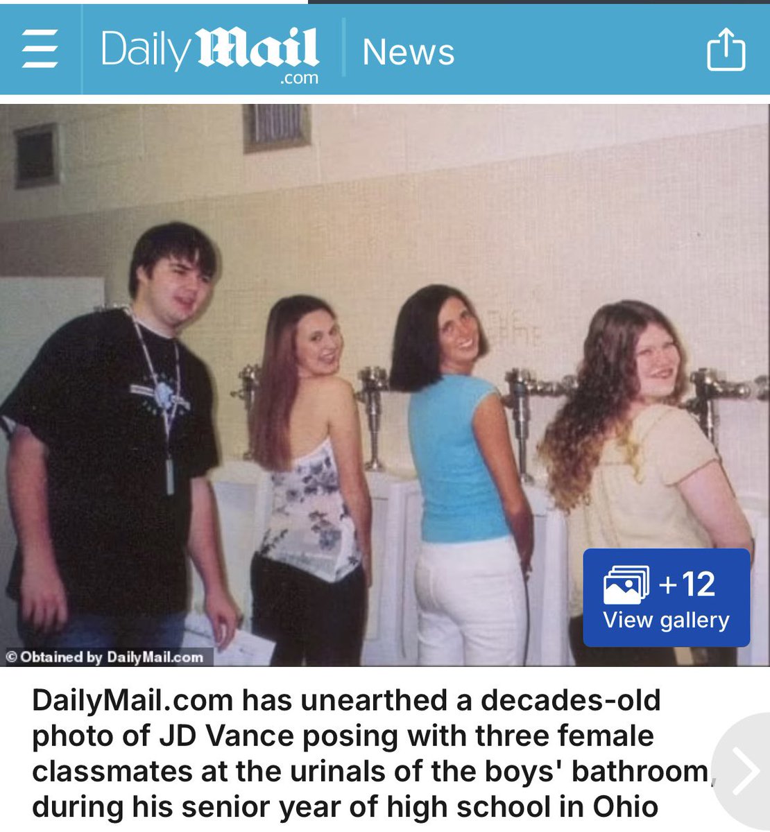 Daily Mail just published a yearbook photo of HS senior JD Vance posing ...
