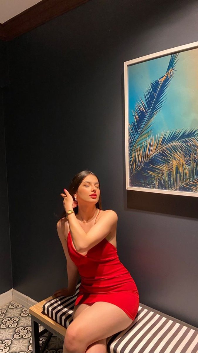 3 EASY WAYS TO FLIRT WITH WOMEN WITHOUT BEING CREEPY Keep reading 👇 1 ...